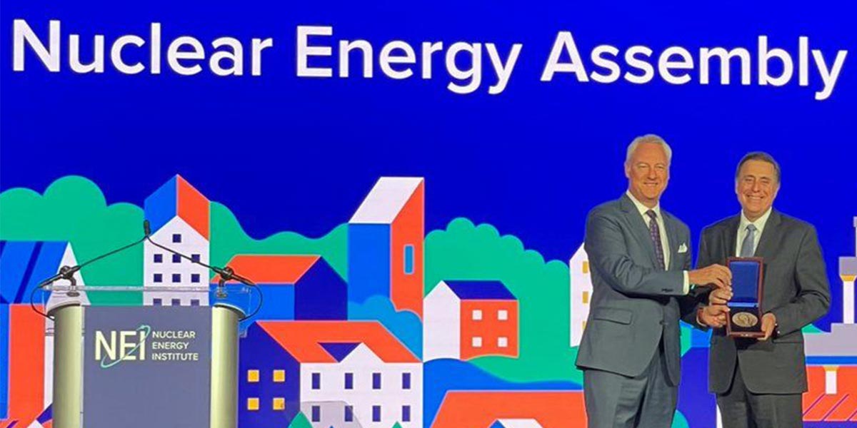 Battelle EVP Mark Peters Receives Henry DeWolf Smyth Nuclear Statesman ...